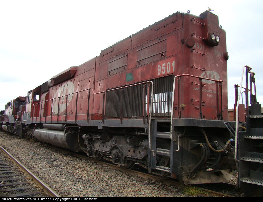 SD40T-2 9501